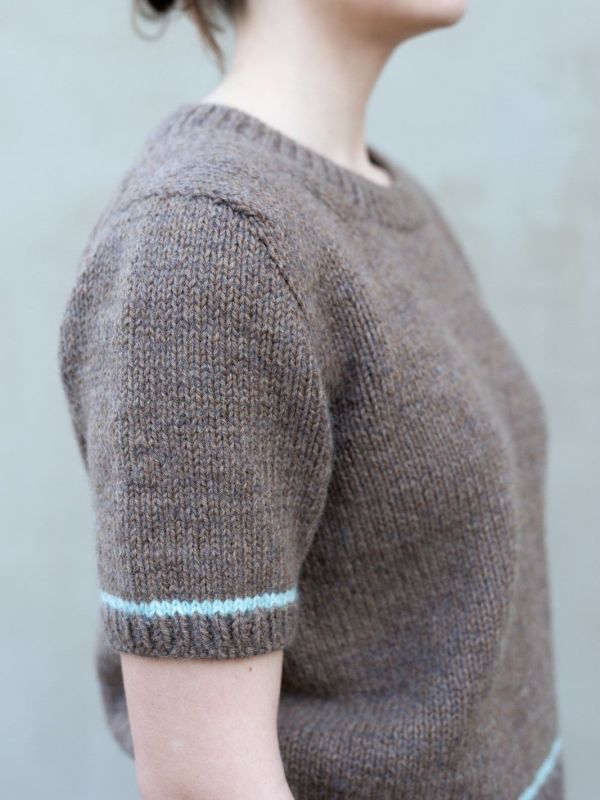 Knitting pattern for the Ruke Amelie blouse