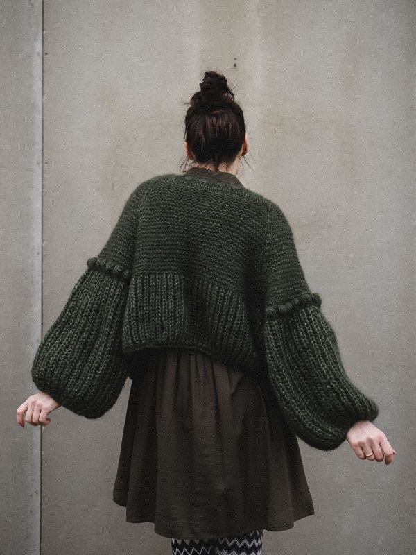 Knitting pattern for Grey sheep bobble jacket