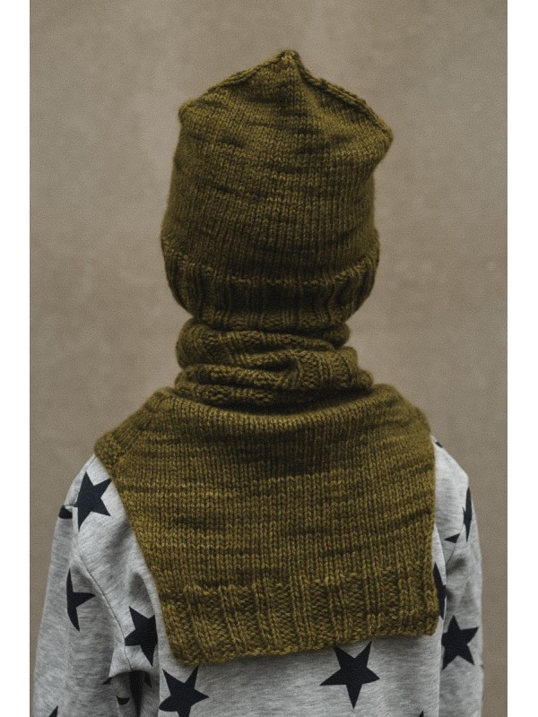 Green Hat & Infinity Scarf Knitting Pattern – Beginner-Friendly, Four Sizes